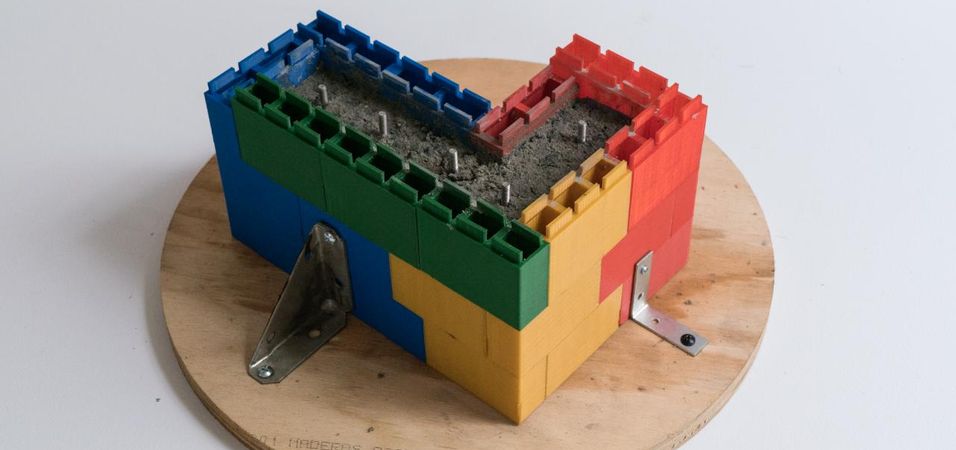 Modular Interconnecting Formwork - Library - Precious Plastic
